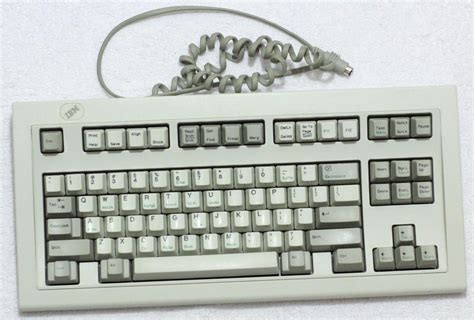 Ibm Rt3200 Space Saver Rackmount Keyboard And Trackpoint Mouse 37l0888 Ps 2 1792450462