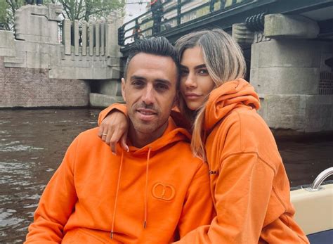 המותג צובר תאוצה קבלו את בת זוגו של ערן זהבי בשיאה ישראל היום