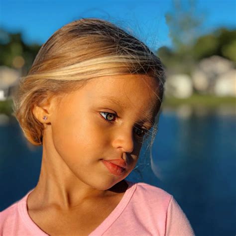 Pin On Beautiful Humans