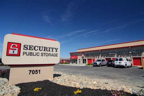 Security Public Storage 27 Photos And 23 Reviews Self Storage 7051