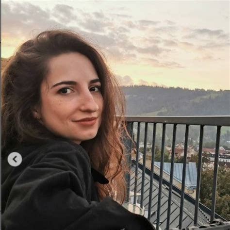 Sabina Stolarczyk Kierownik Restauracji Icy And Spicy Restauracja Indyjska Linkedin