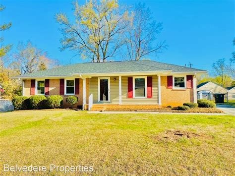 2404 Laramie Dr Greensboro Nc 27406 House Rental In Greensboro Nc