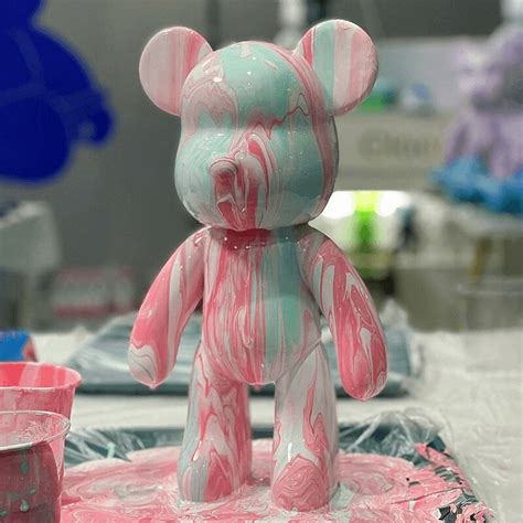 Выездной творческий мастер класс Флюид Арт Мишки