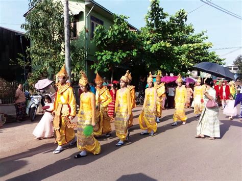 ကဆုန်လပြည့် ဗုဒ္ဓနေ့၌ သံဖြူဇရပ်မြို့နယ် ကျိုက္ခမီမြိုတွင် ကဆုန်ညောင်ရေသွန်းပွဲတော် စည်ကားသိုက