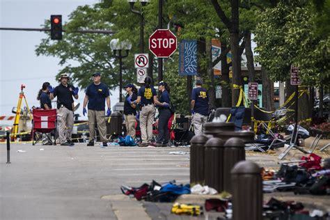 Highland Park Mass Shooting Photos From The Scene Of 4th Of July