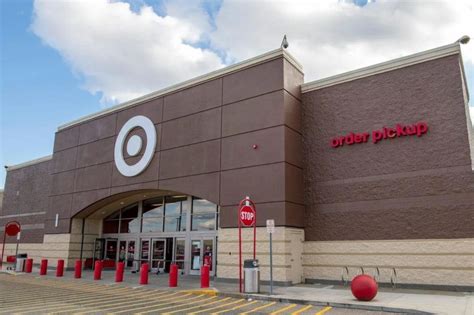 Target Collecting And Storing Customers Face And Fingerprint Scans