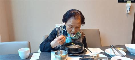 어머니와 저녁 한끼