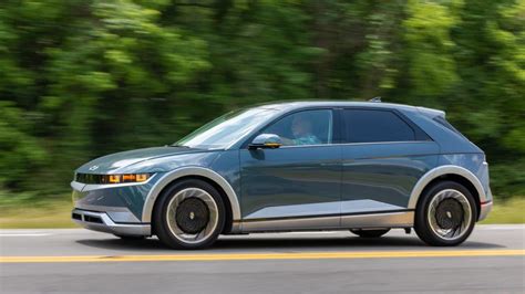 All 7 Of The 2023 Hyundai Ioniq 5s Colors Ranked