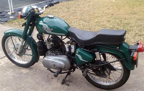 Motor Super Irit Bbm Royal Enfield Ini Minumnya Solar Isi 1 Liter