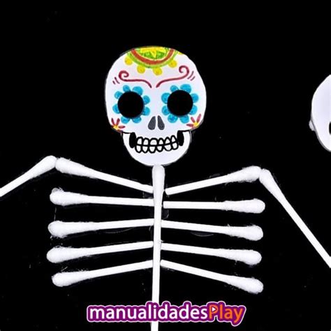 Esqueleto Fácil De Hacer Manualidades Para Halloween Esqueletos