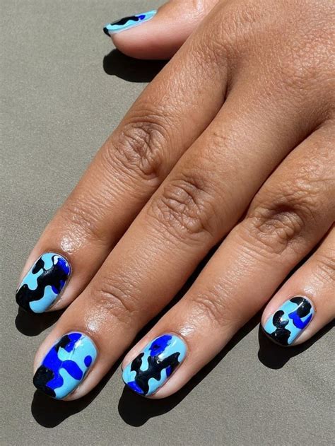 35 Blue Camo Nail Designs