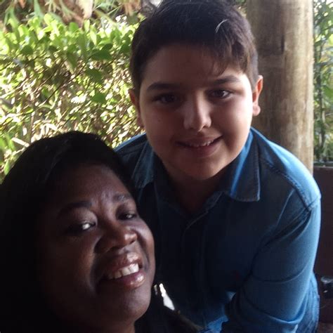 Luciana Rodrigues Youtube