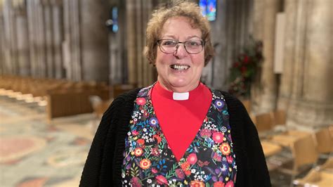 Women Priests Mark 30 Years Since The First Ordinations In Ely Bbc News