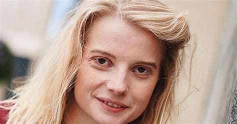 Sofie Fra Grimstad Slipper Vise I Bodø Som Er Skrevet I Chile Agderpostenno