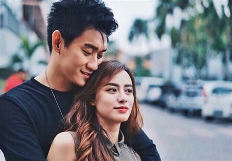 Gaya Foto Bareng Pacar Yang Romantis Kekinian Paling Hits Cantikers