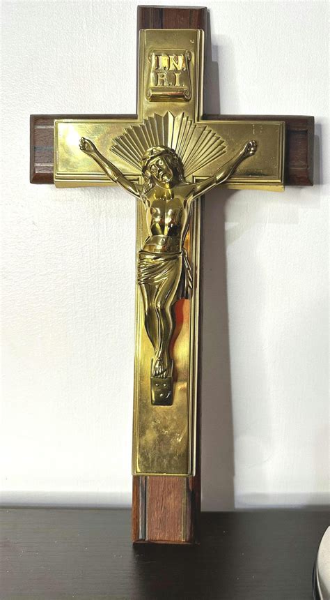 Vintage Crucifix Jesus On The Cross Christianity Christian Decor Etsy