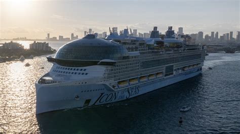 Aircraft Carrier Size Comparison To Cruise Ship 60 Photos
