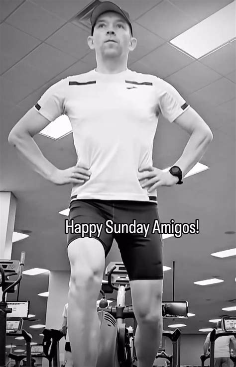 Super Fit Daddy Huge Cock Bulge 1 日本語で