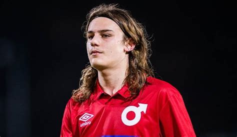 Officiellt Fbk Karlstad Värvar Benjamin Buisson