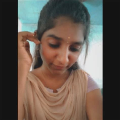 Kiki Duskygirlkiki • Threads Say More