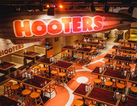 Hooters Restaurant Interior