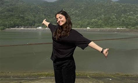 De La Fata „cu Probleme” La Fata „cu Voce” Povestea Mea Despre Rasism