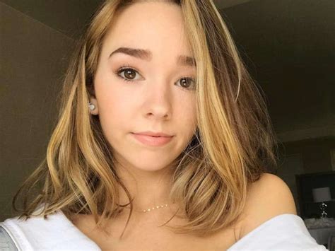 Holly Taylor Biography Age Height Boyfriend Net Worth Wealthy Spy