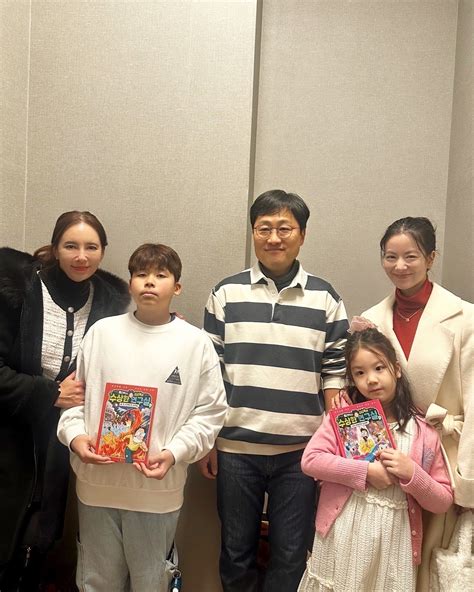 에바포피엘 👬아들둘맘 ️미수다에바🥰 두달이란 짧은 시간이였지만 정말 즐거웠습나다 탁구는 남녀노소 나이에 상관없이 100살까지도 즐길수있고 라켓스포츠를 즐기면