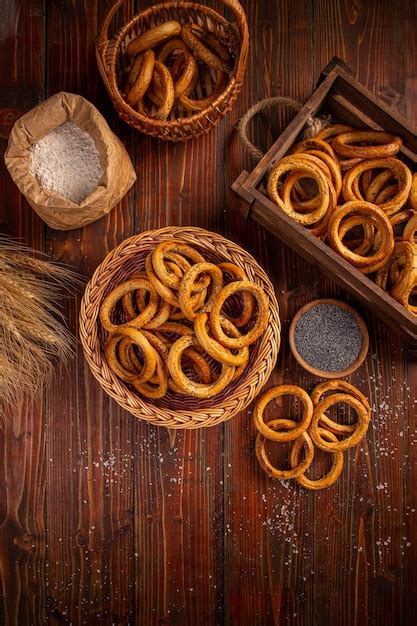 Premium Photo Hard Round Pretzels