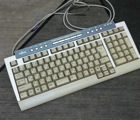 Unique Retro Fujitsu Vintage Multimedia Keyboard PS Computers Tech