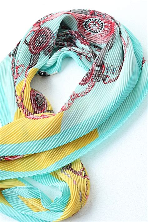 F 빈티지 실크 스카프 플리츠 이태리원단 이오acc 헬로마켓 F 빈티지 실크 스카프 플리츠 이태리원단 이오acc 헬로마켓