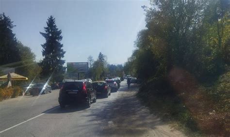 Тежка катастрофа затвори пътя между София и Самоков Снимки