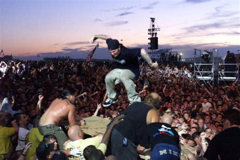 Woodstock 99 Photos That Reveal The Festivals Mayhem