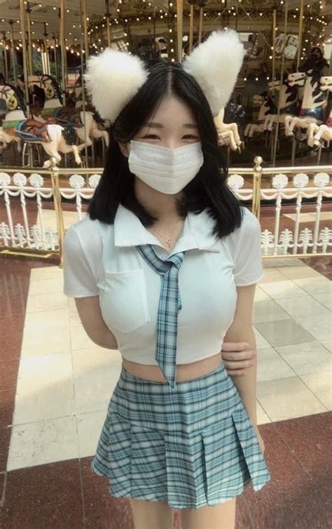 ㄱ에 있는 에몽 도라님의 핀 여자 교복 여자 패션 예쁜 한국 여자