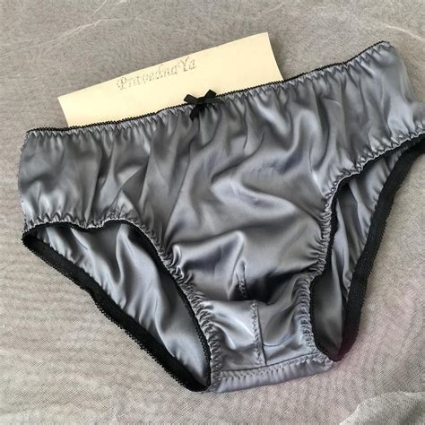 Сліпи шовкові — ціна 400 грн у каталозі Труси Купити чоловічі речі за доступною ціною на Шафі