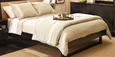 Soft Pale Greens Turn Your Bedroom Into A Calming Space With The Lemon