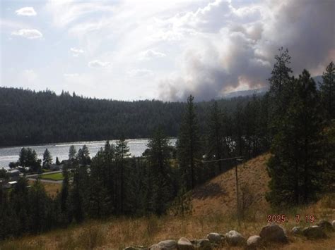 Lake Spokane Fire Now Over 100 Contained Evacuations Hold