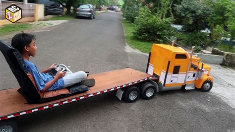 Adventure In An Rc Truck Snack Run To The Store Youtube