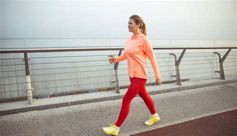6 Proven Health Benefits Of Brisk Walking