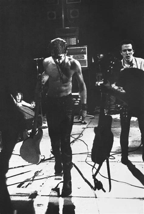 30 Pennie Smith Photography Ideaa Musiikki Robert Plant Jimmy Page