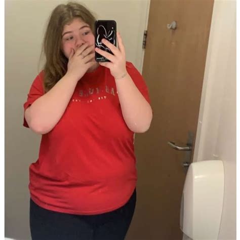 Holl X Threads Say More