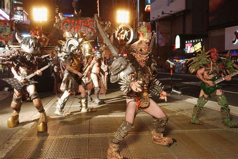 Gwars Oderus Urungus Celebrated With Flaming Viking Funeral