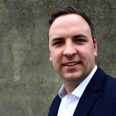 Henrick Klostermann Geschäftsführender Gesellschafter Metallbau Lienesch Gmbh And Co Kg Xing