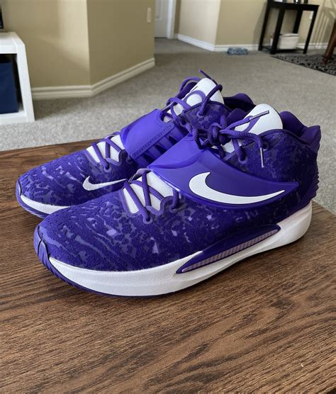 White And Purple Basketball Shoes Nike Nike Lebron Witness 8 Ep