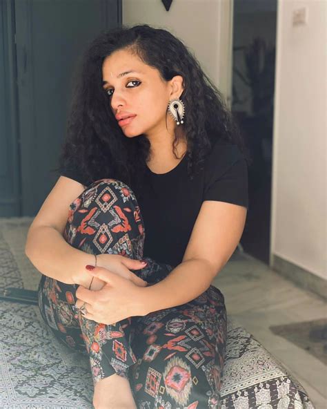 Ann Augustine In Black Outfit Photos 002