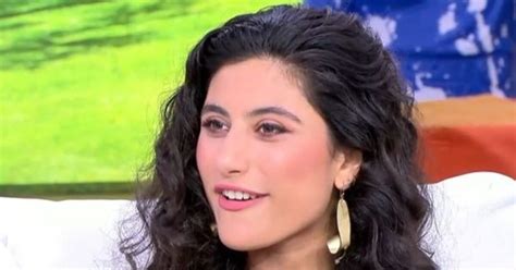 Μαρίνα Σπανού «Είμαι μελαγχολικό παιδί έπρεπε να είμαι βαθιά πληγωμένη για να γράψω μια επιτυχία