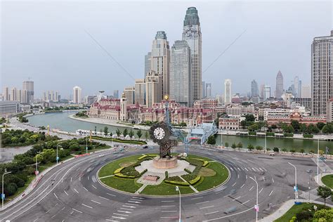 天津站广场世纪钟高清图片下载 正版图片500599154 摄图网