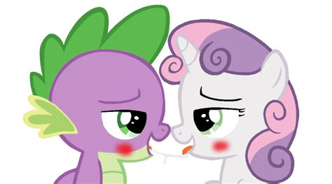Spike X Sweetie Belle First Kiss By Rozyfly10 On Deviantart
