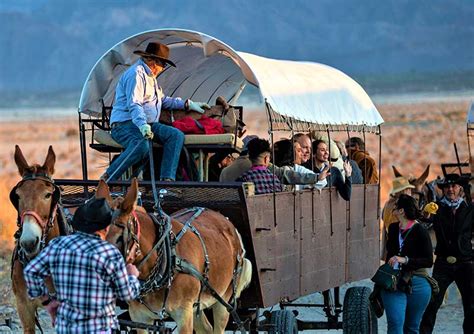 Palm Springs Group Tours Private Covered Wagon Experience And Bbq