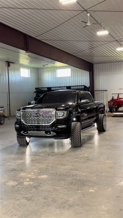 Wyatt Wyatt Lorbiecki S Videos With Original Sound Twizzypakk Tiktok